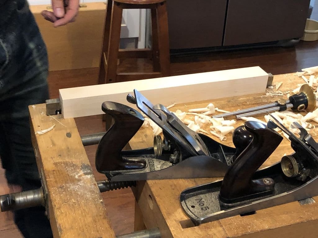 Спортивный снаряд для поднятия тяжестей