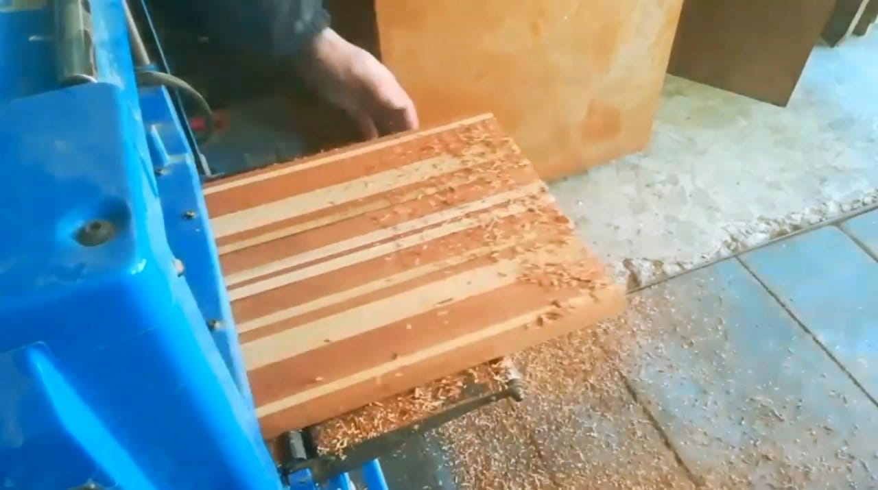Доска для сервировки закусок и подачи пиццы